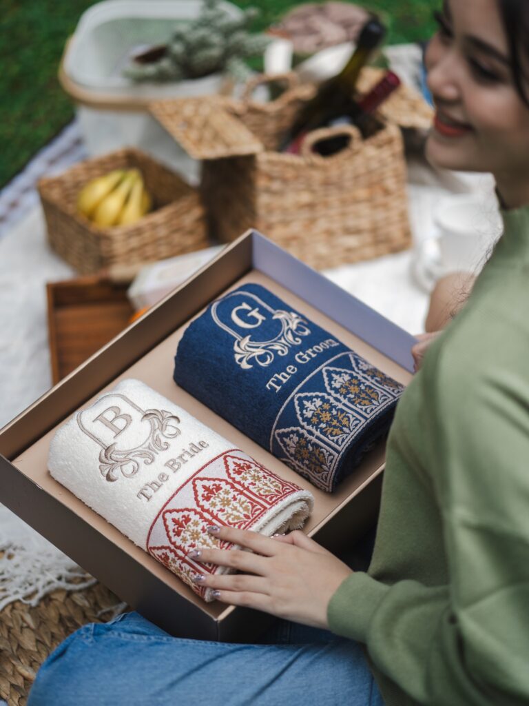 Couple Gift Morris - Toko Handuk